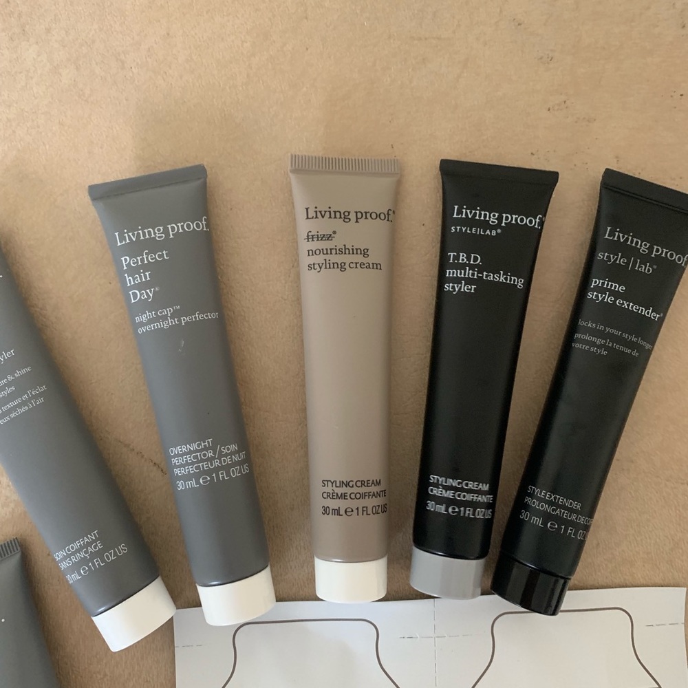 15 Piece Living Proof Haircare Kit - Gem